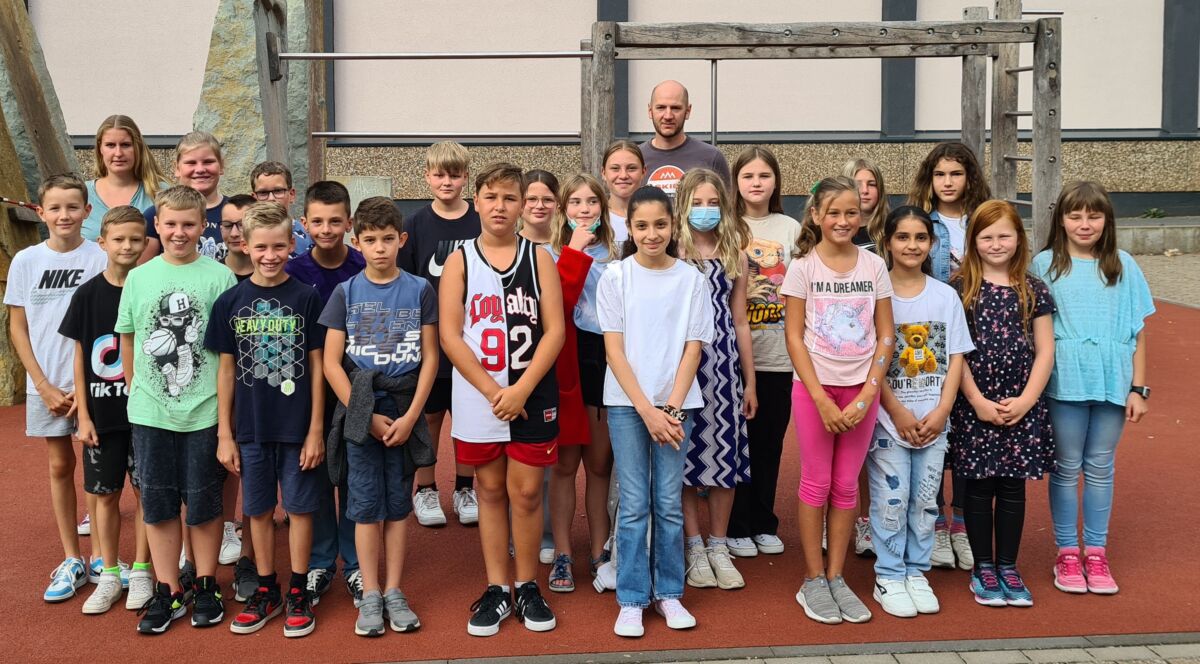 Wir begrüßen unsere neuen Fünftklässlerinnen und Fünftklässler ...